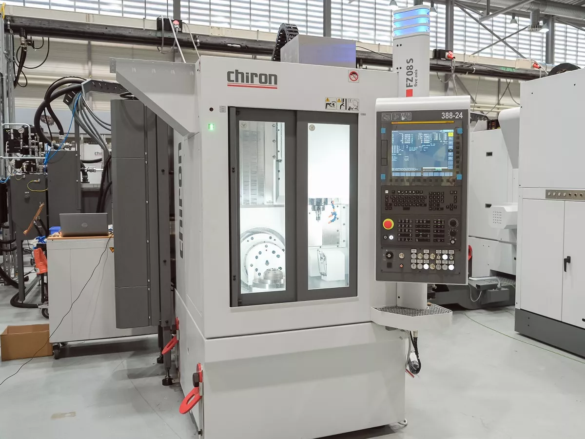 Chiron FZ 08 S five axis baseline - As available New machine